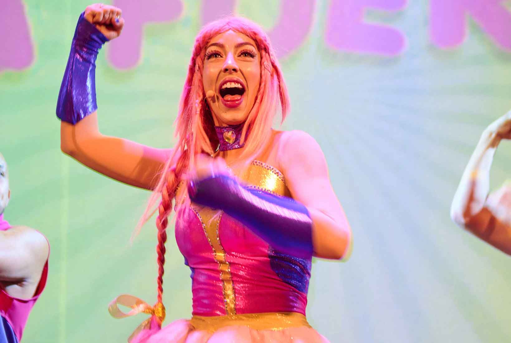 Luli Pampín en León: "Se van a ir a casa con ganas de abrir los libros ...